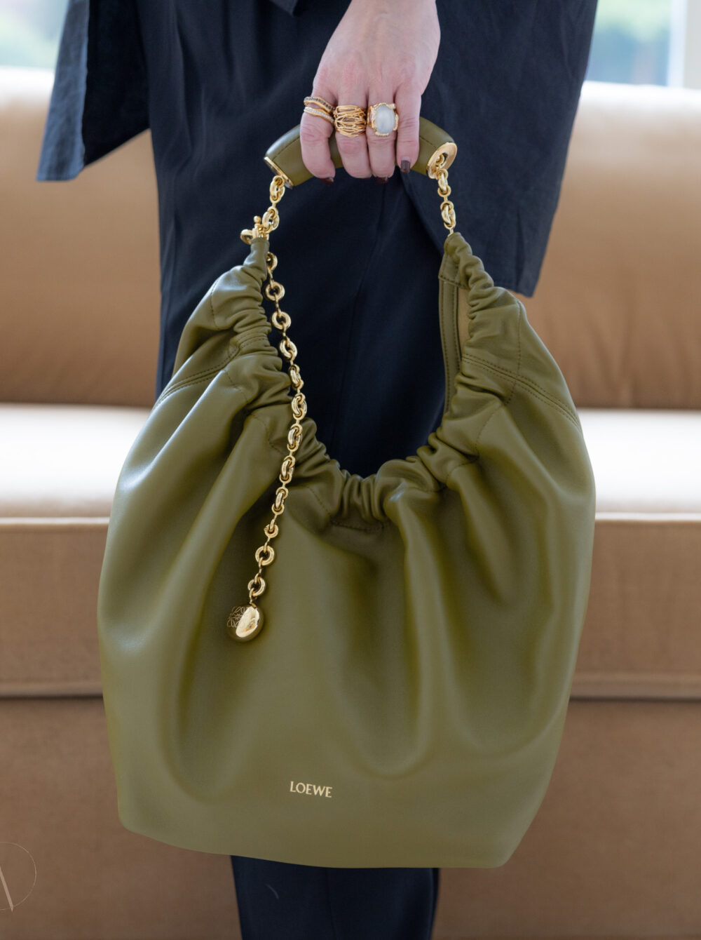 Loewe Squeeze Bag, An Introduction – Michele Wang